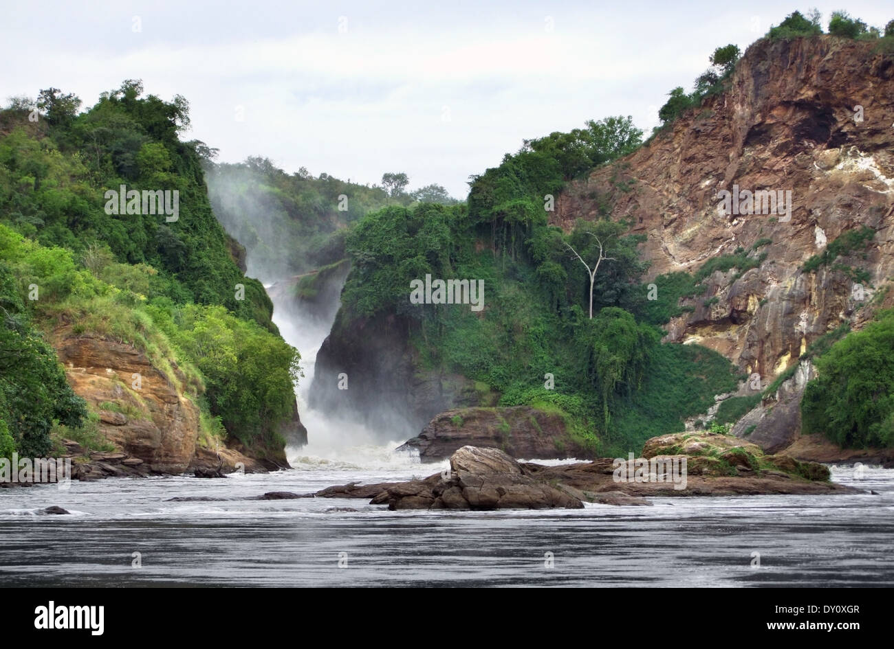 idyllic River Nile scenery including the Murchison Falls in Uganda ...