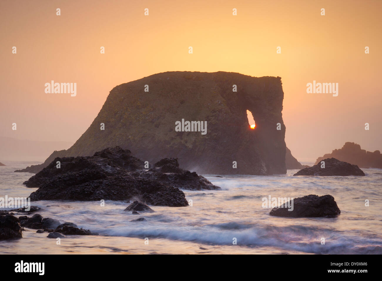 Elephant rock formation hi-res stock photography and images - Alamy