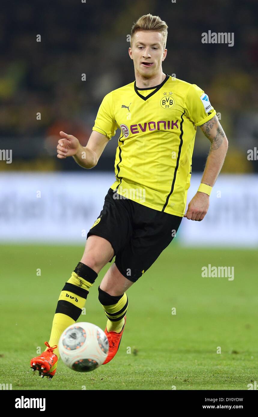 Dortmund, Germany. 25th Mar, 2014. FDortmund's Marco Reis vies for the ...