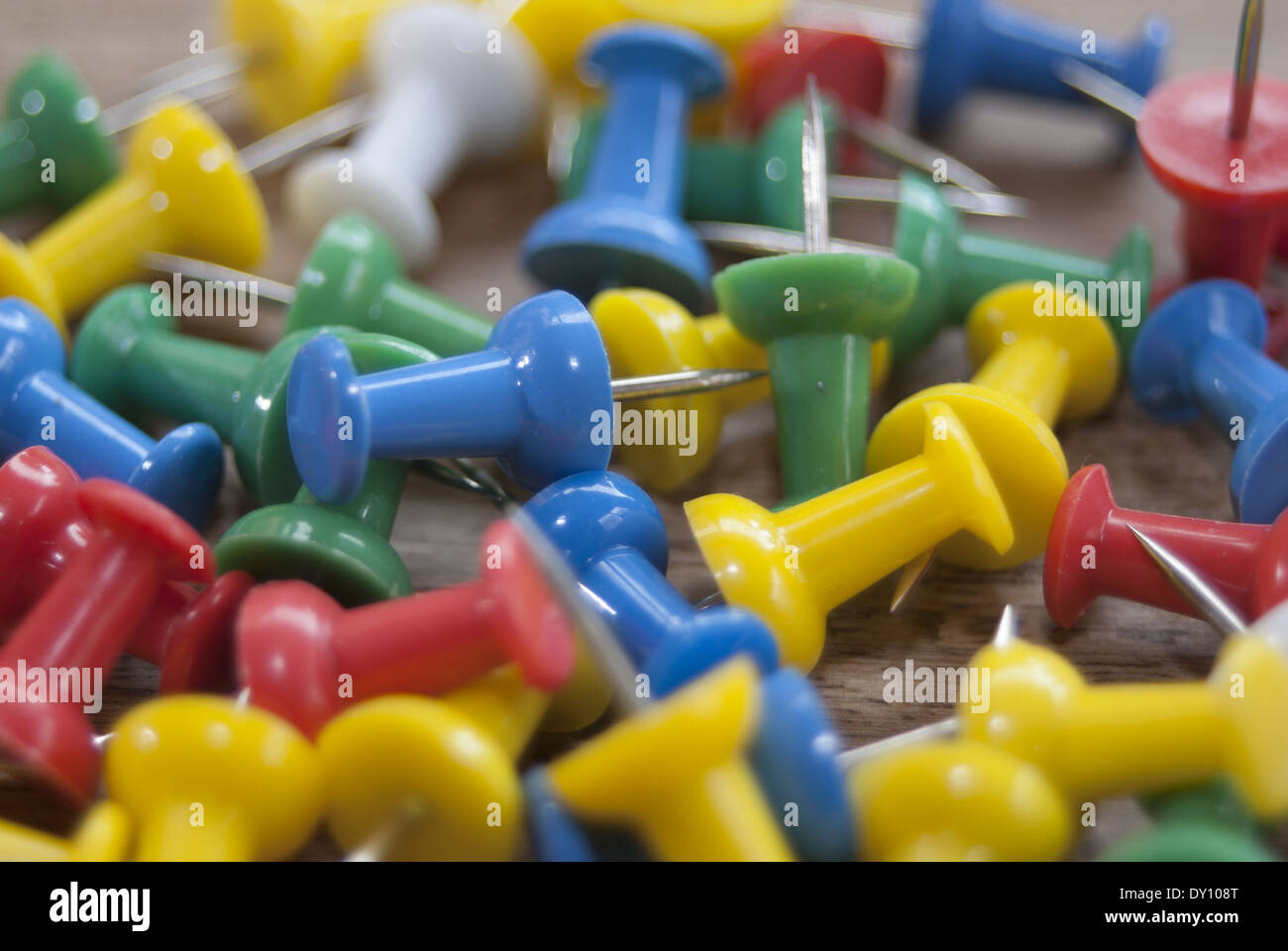 colored drawing pin Stock Photo - Alamy