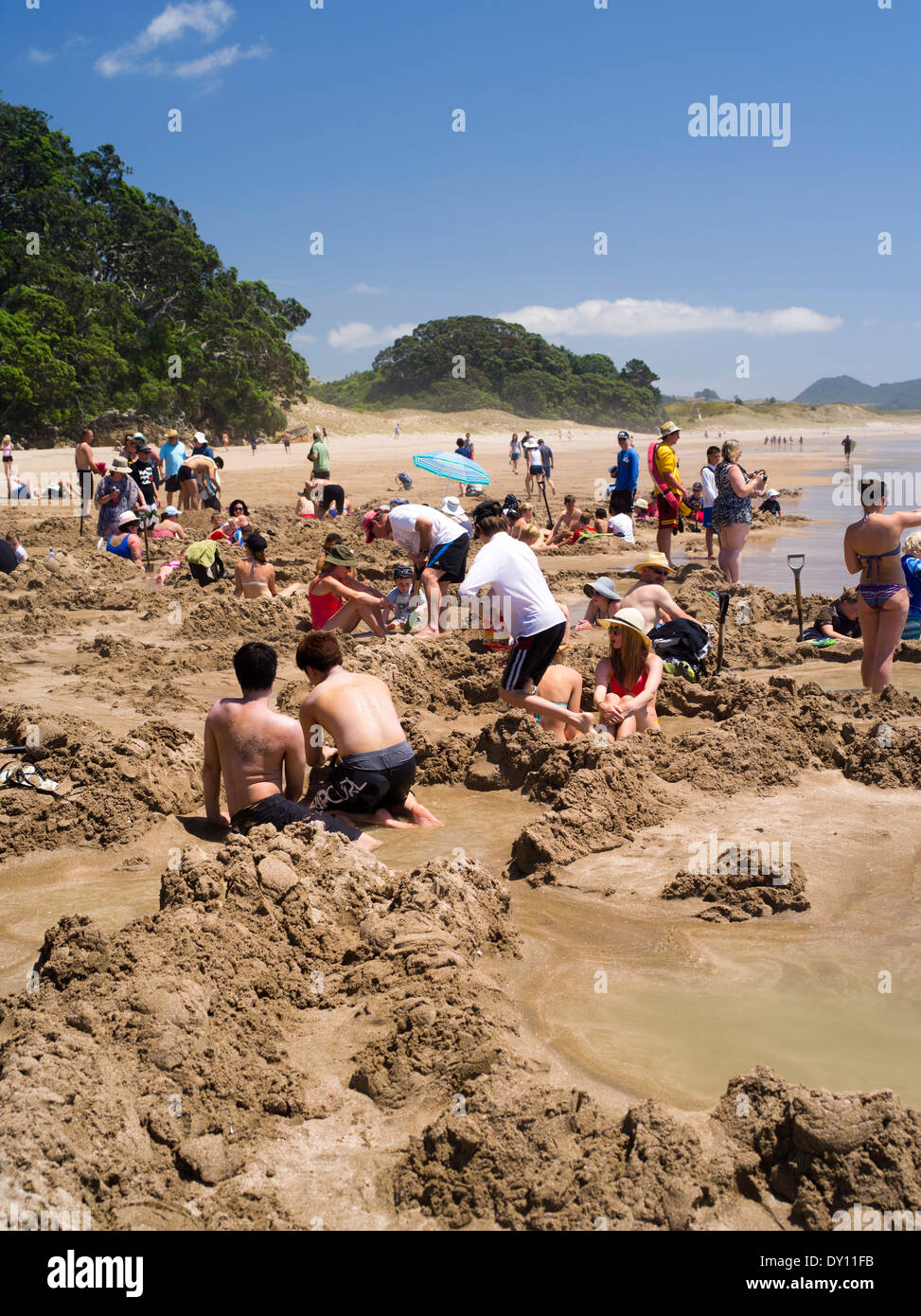 Lads on a beach High Resolution Stock Photography and Images - Alamy