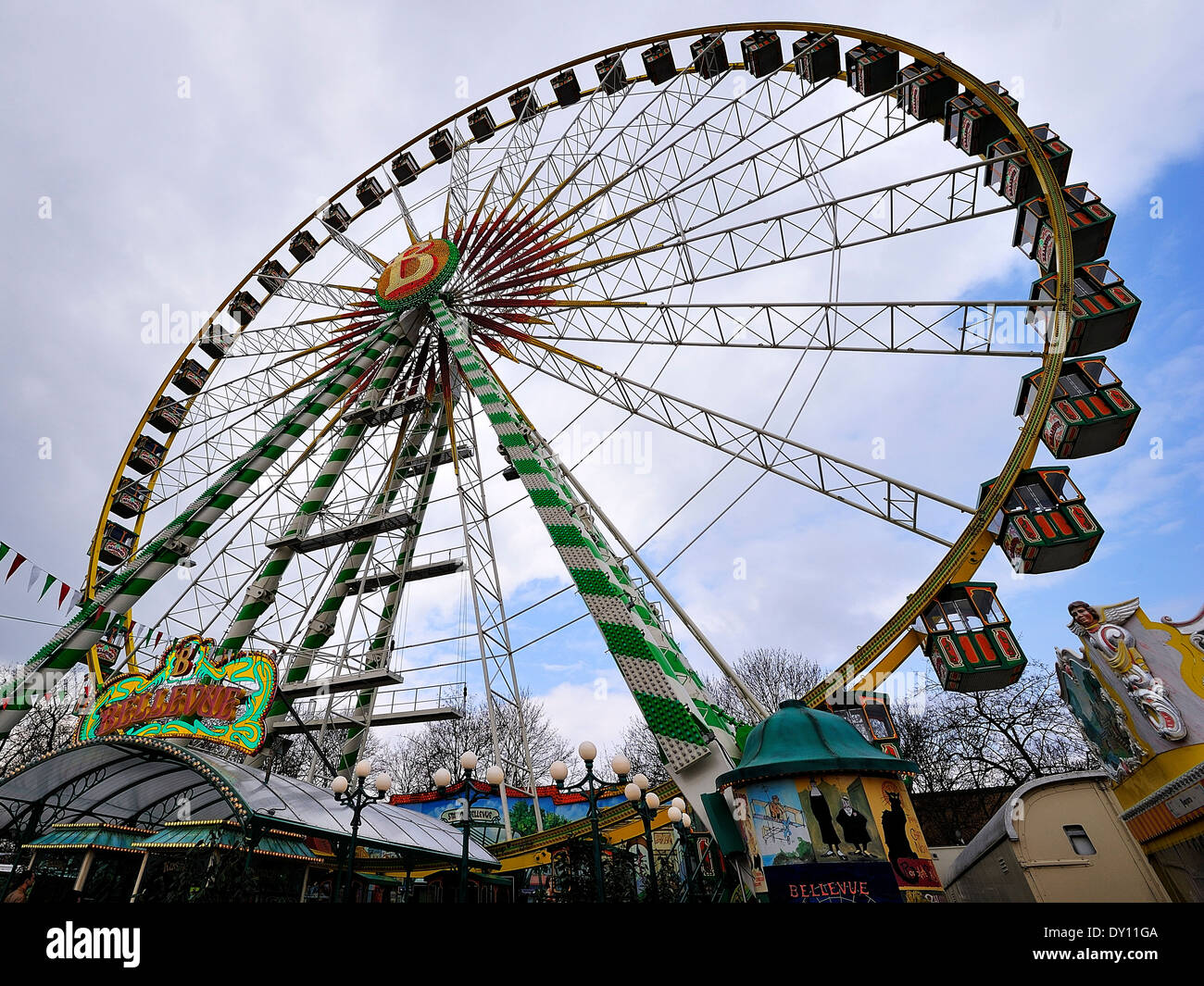 Riesenrad, Volksfest, ferris wheel on a market,Augsburg Stock Photo - Alamy