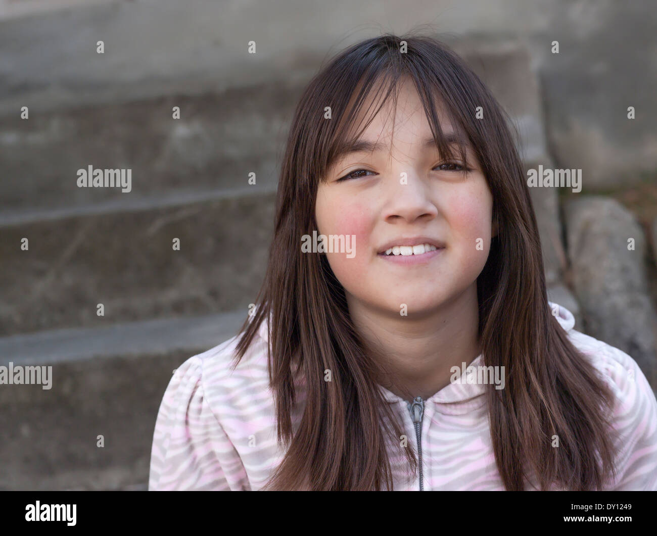 Portrait natural relaxed hi-res stock photography and images - Alamy