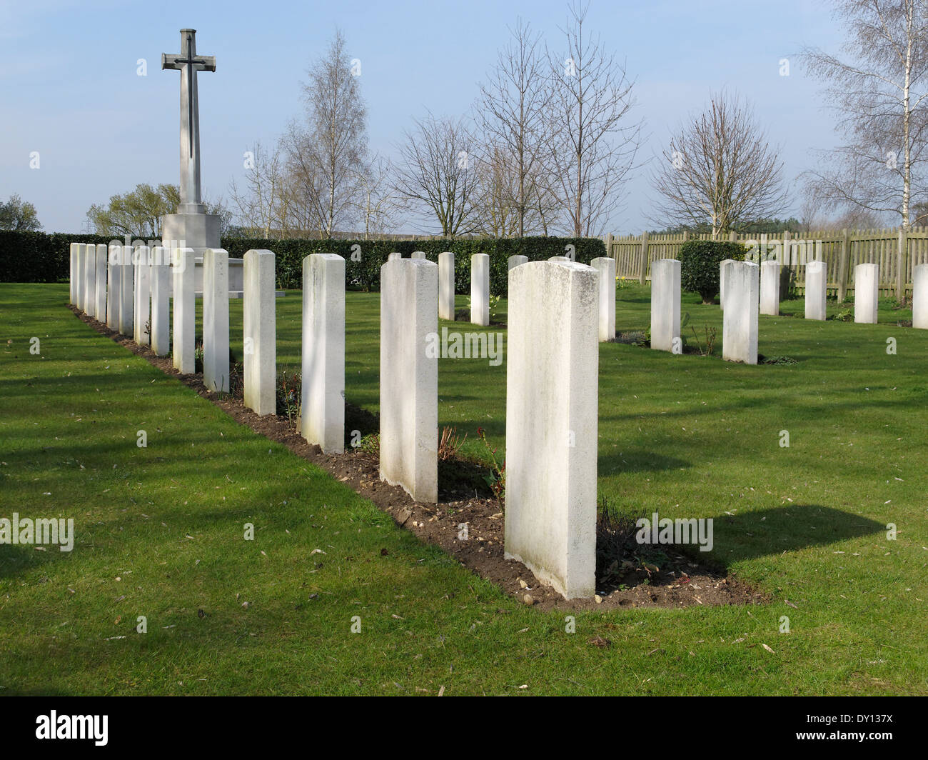 War graves commission england hi-res stock photography and images - Alamy