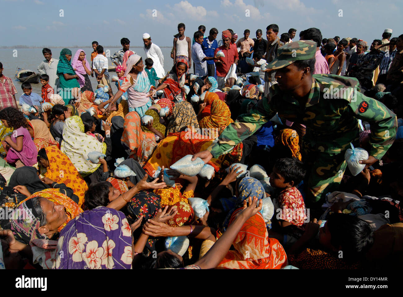 Bangladesh Army Stock Photos & Bangladesh Army Stock Images - Alamy