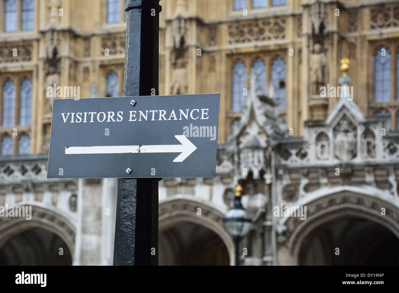 Visitors entrance hi-res stock photography and images - Alamy
