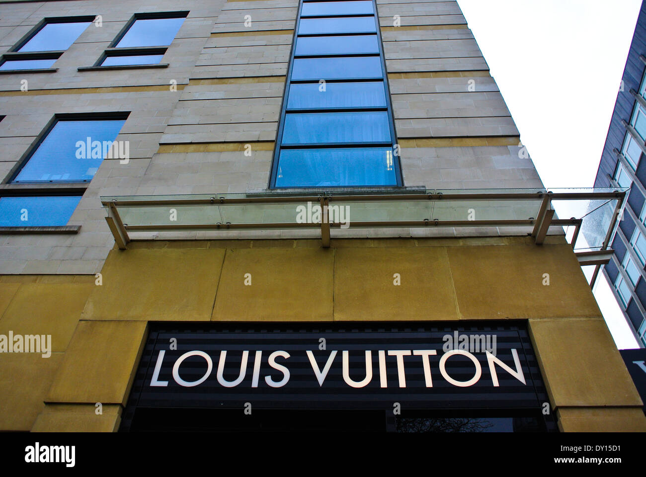 Louis Vuitton store sign Stock Photo - Alamy