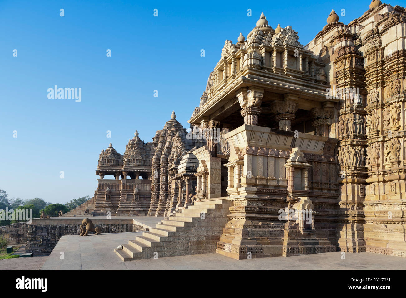 Khajuraho, India. Khajuraho Temples, Devi Jagadamba Temple (nearest ...