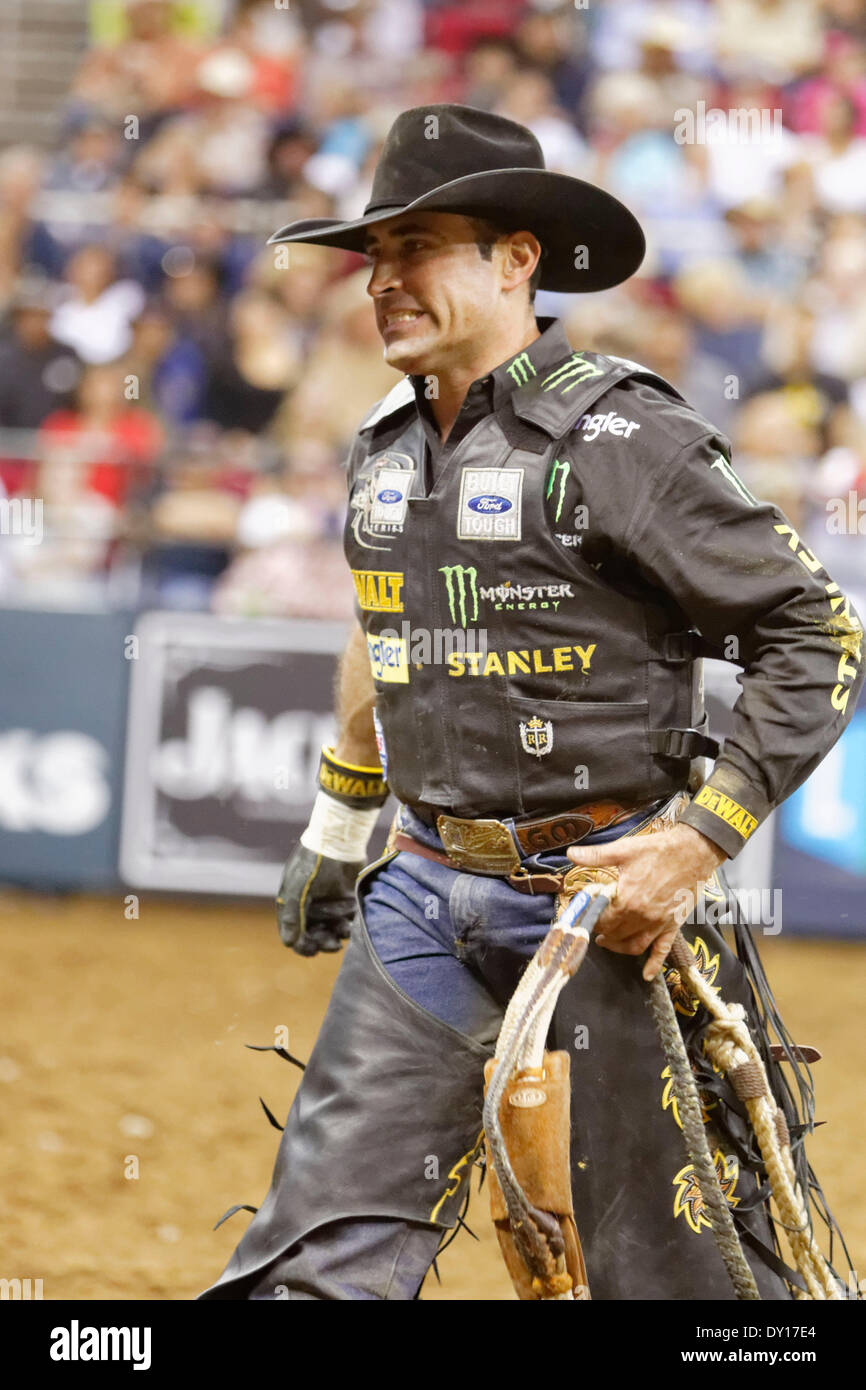 Professional bull rider guilherme marchi hi-res stock photography and ...