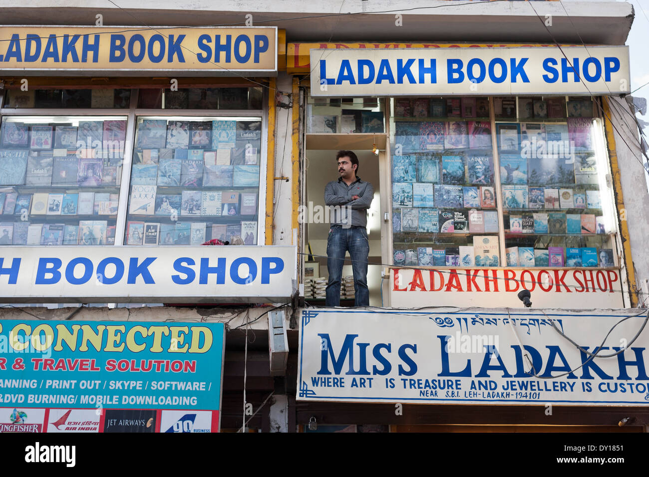 Ladakh book shop hi-res stock photography and images - Alamy