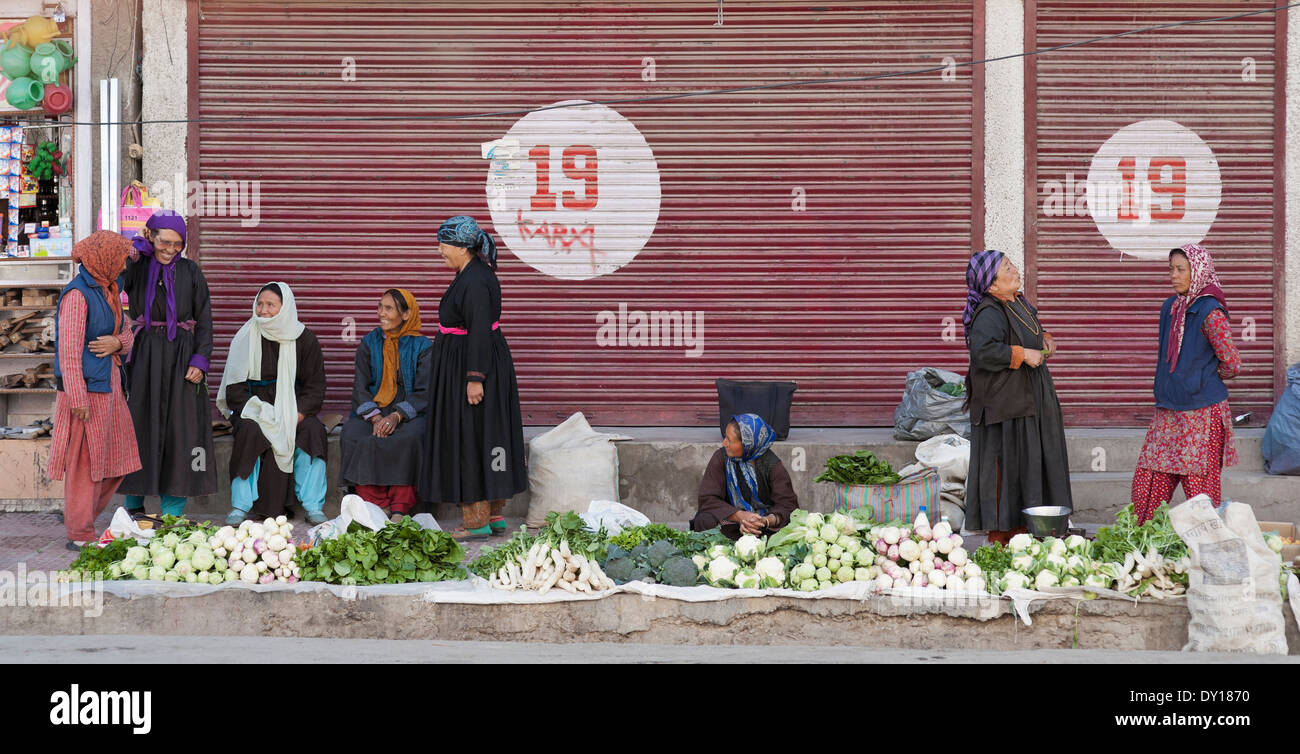 Leh, Ladakh, India, South Asia. Main Bazaar in the old town Stock Photo ...