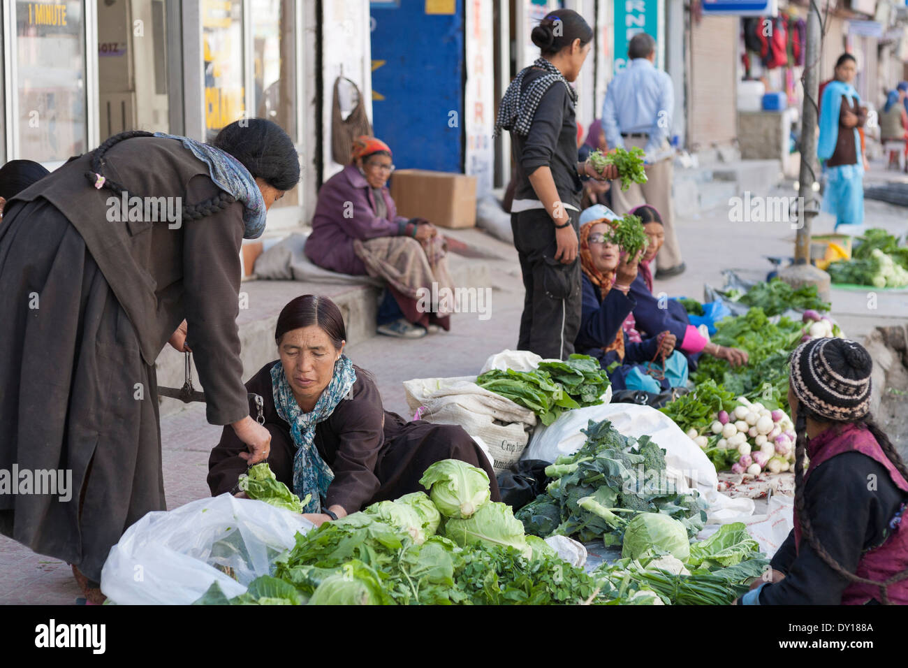 Leh, Ladakh, India. The main bazaar Stock Photo - Alamy