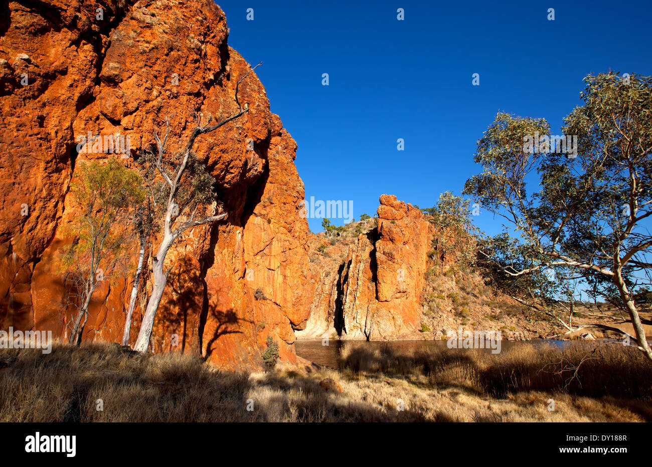 Glen Helen Gorge outback landscape water hole landscapes Northern ...