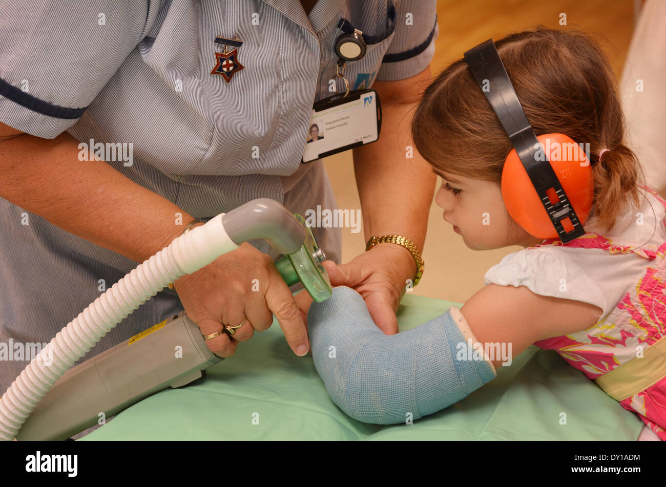 Body Cast Hospital High Resolution Stock Photography and Images - Alamy