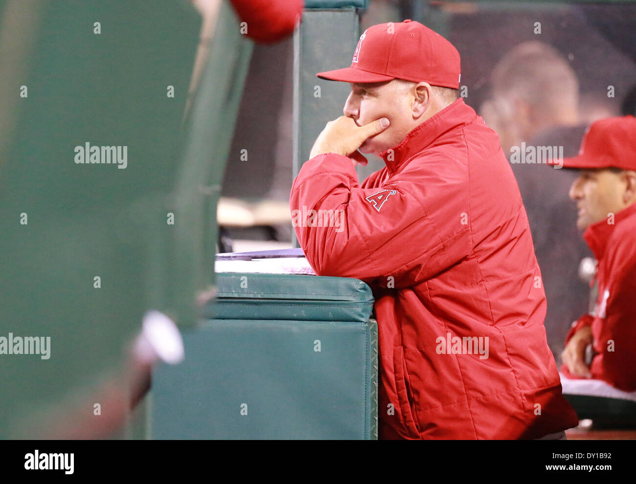 Anaheim, CA, USA. 2nd Apr, 2014. Seattle Mariners and Los Angeles ...