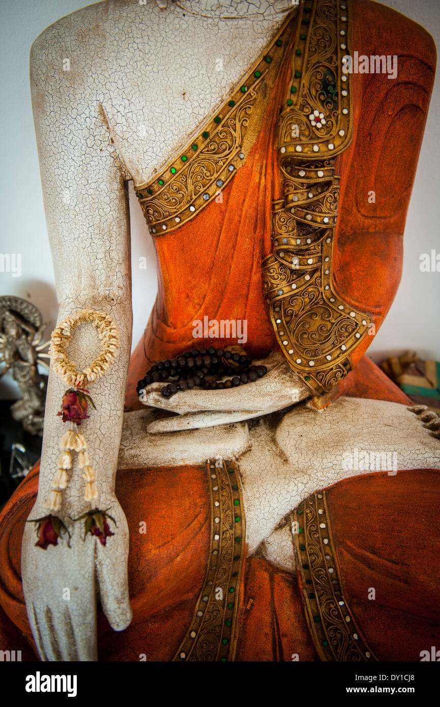Buddhist offering hi-res stock photography and images - Alamy