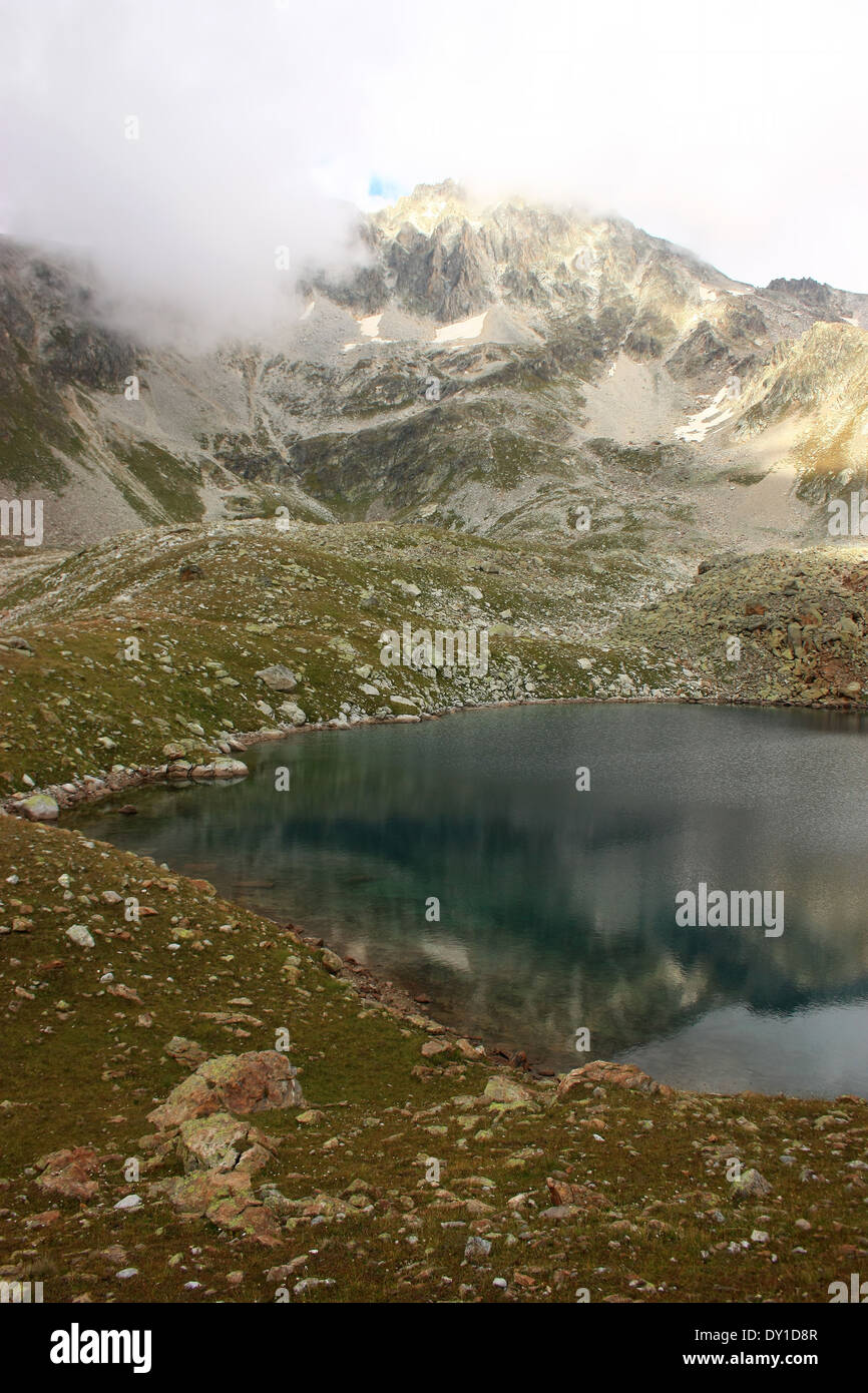 Pure mountain lake, Inspiring wilderness of Alpine Stock Photo - Alamy