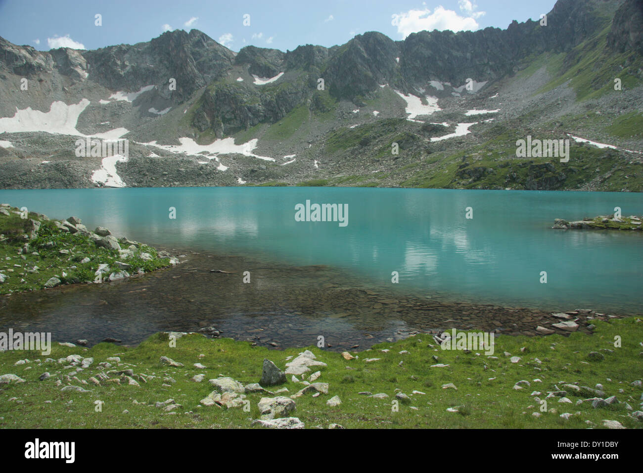 Pure mountain lake, Inspiring wilderness of Alpine Stock Photo - Alamy