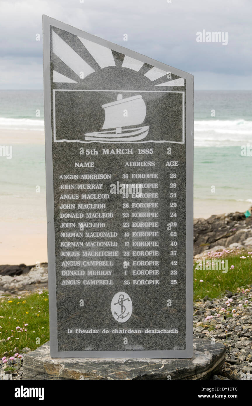 Memorial to the Cunndal Drowning in March 1885, at Traigh Shanndaigh ...