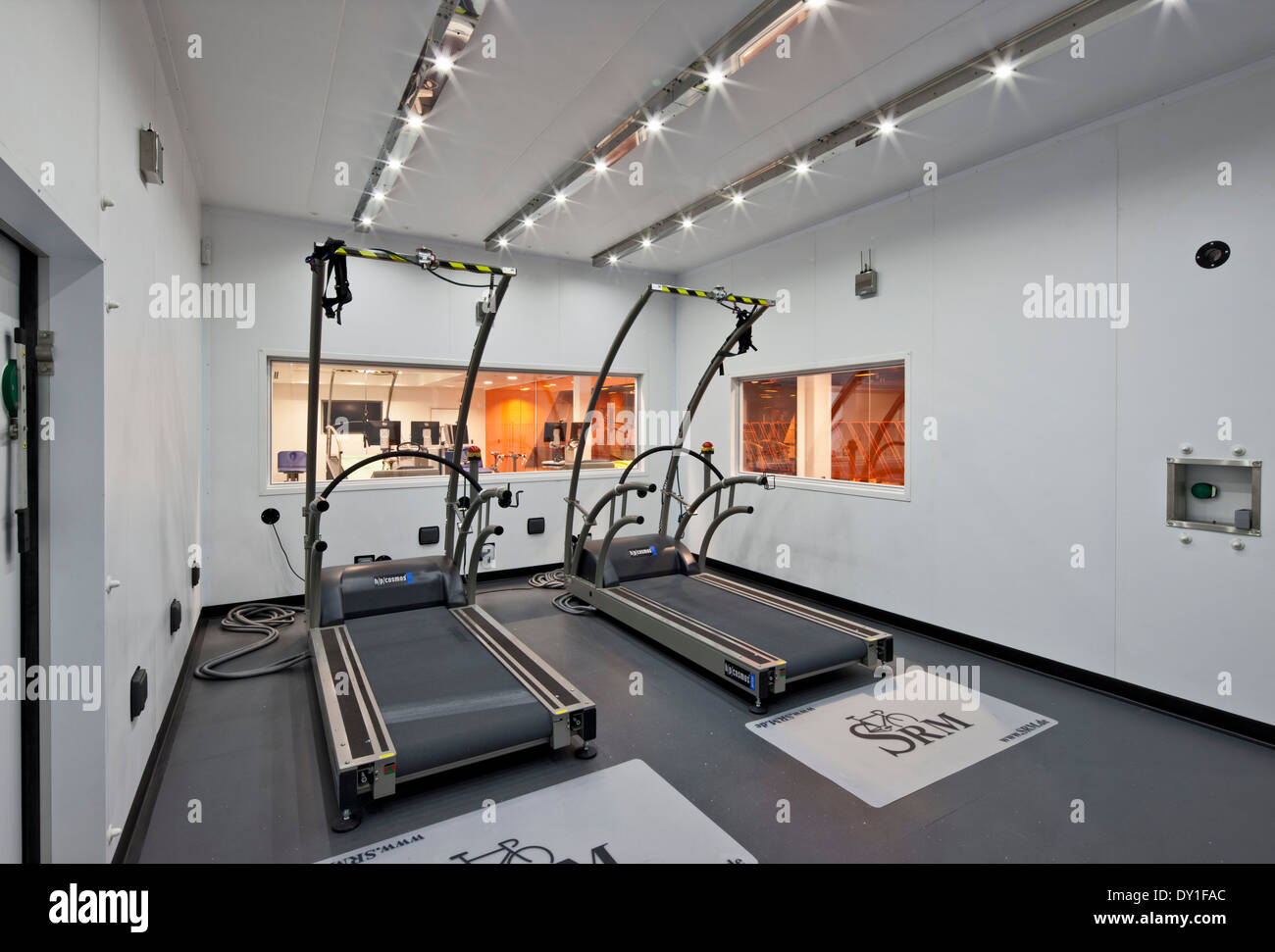 Science led hi-res stock photography and images - Alamy