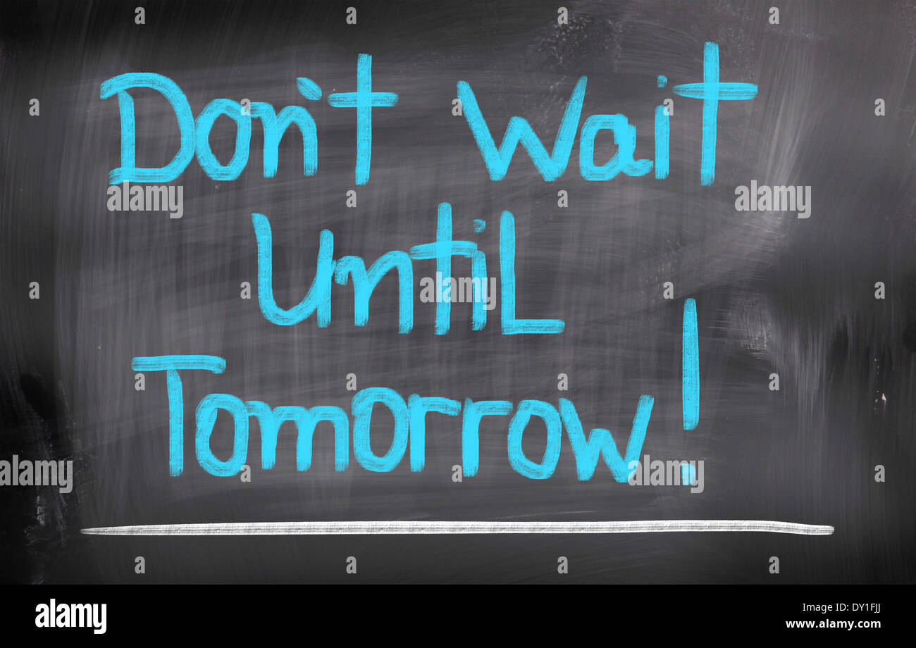 Wait message chalkboard sign hi-res stock photography and images - Alamy