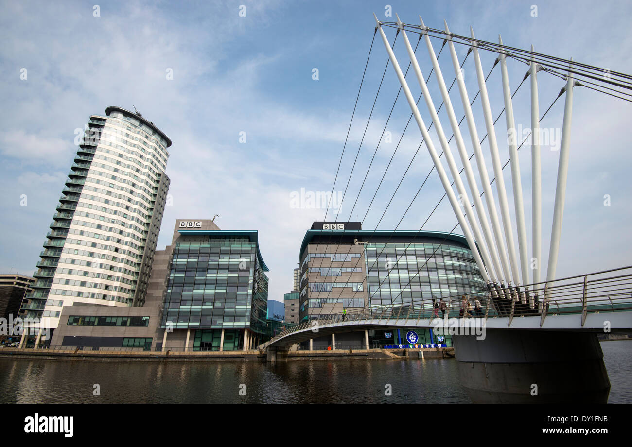 Water bridge sky salford quays manchester hi-res stock photography and ...