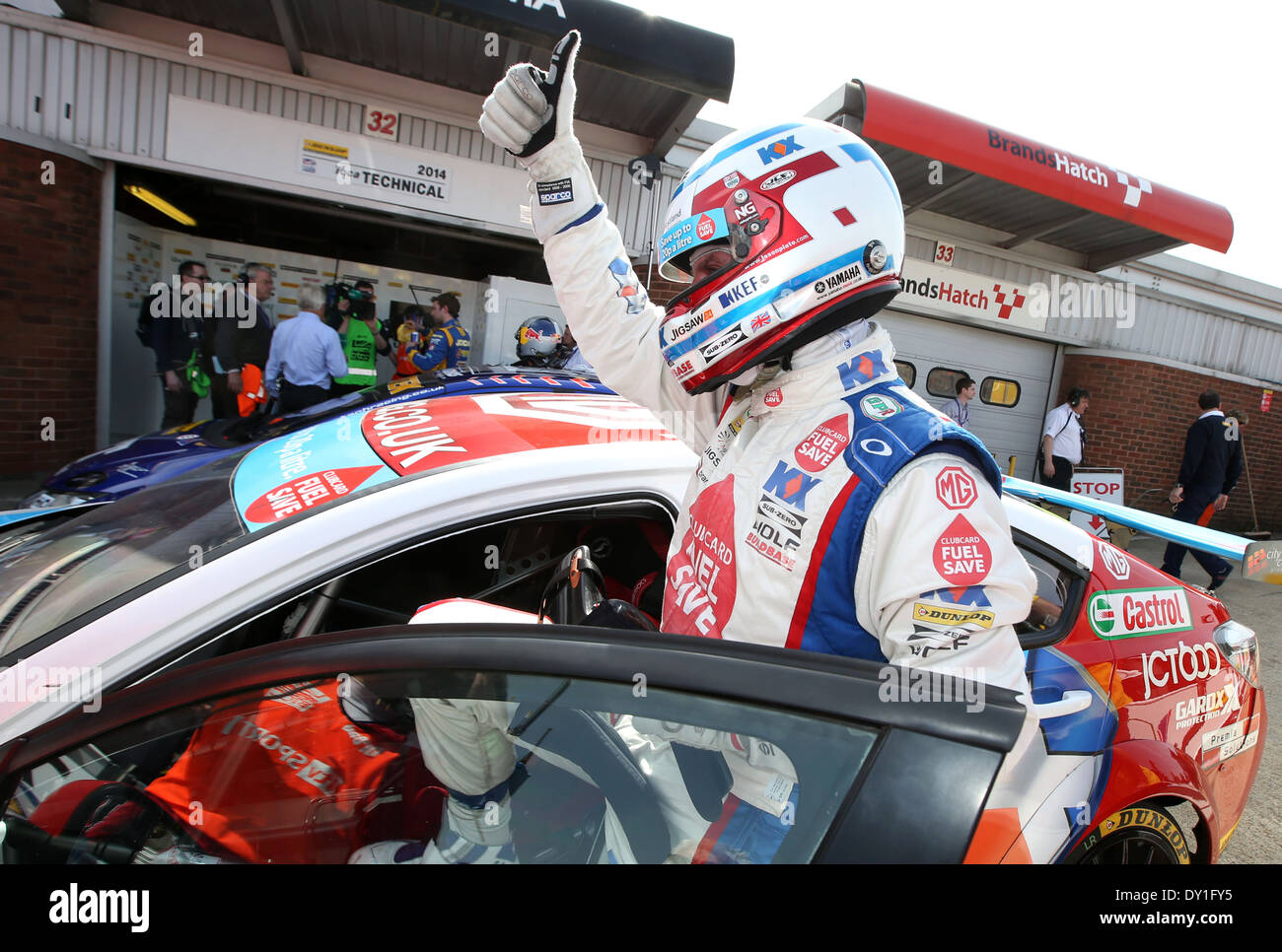 Jason Plato (GBR) MG KX Clubcard Fuel Save MG6 Stock Photo - Alamy