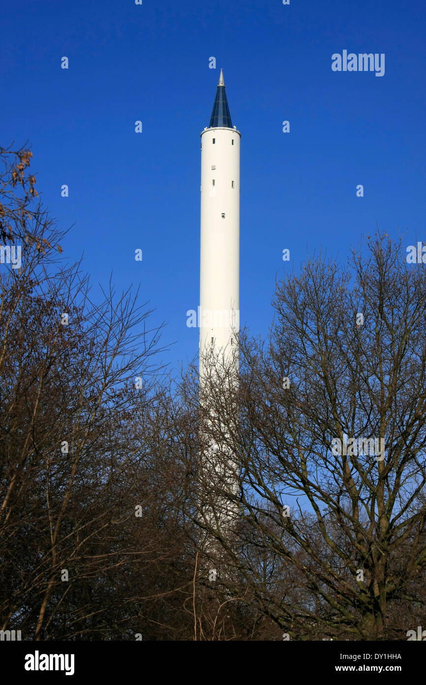 Microgravity drop tower hi-res stock photography and images - Alamy