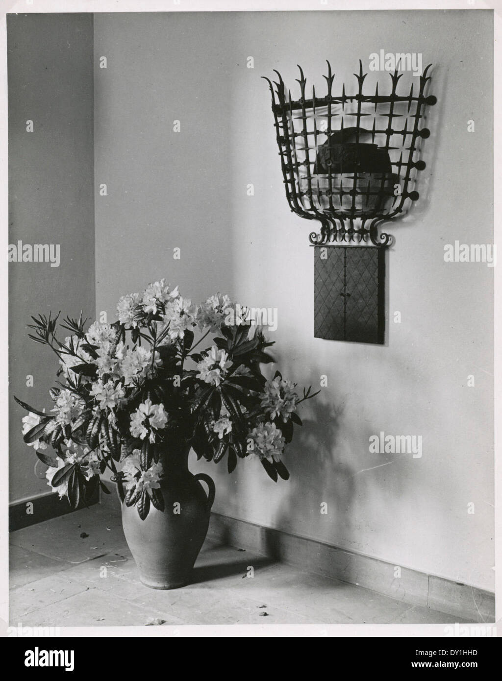 Picture token in 1939 shows the place of worship for the first in World ...