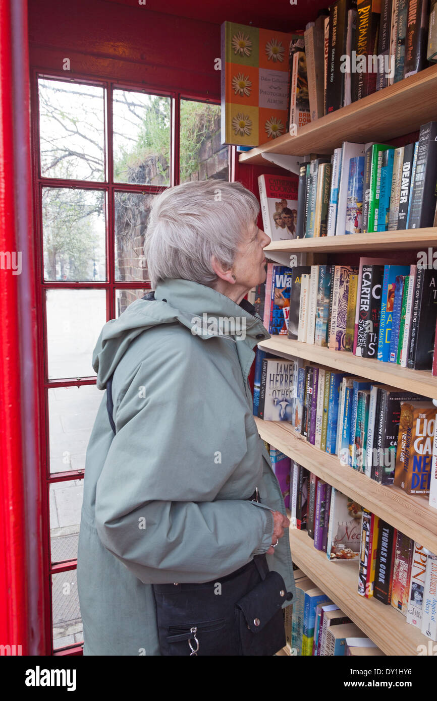Lewisham library hi-res stock photography and images - Alamy
