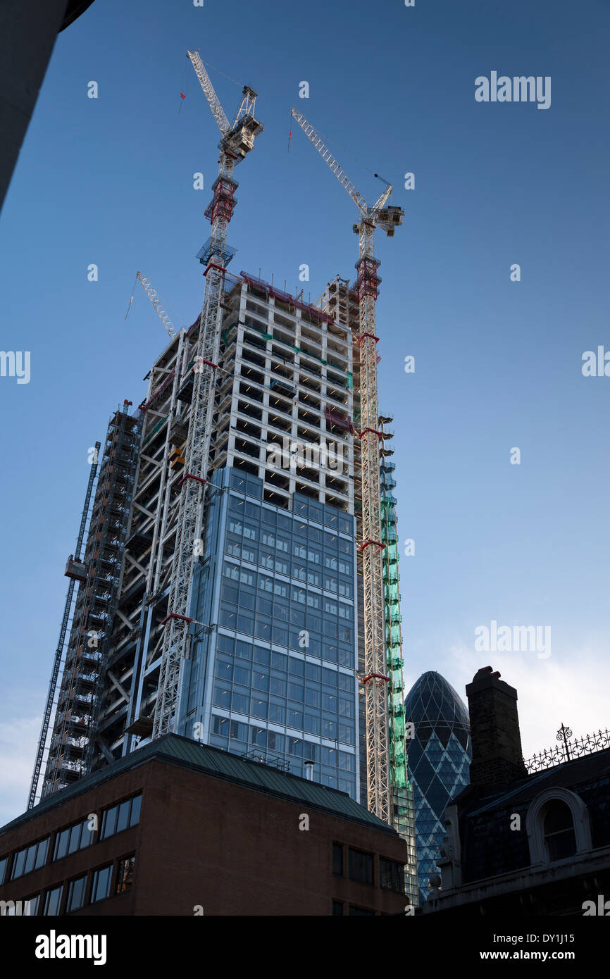 Heron tower high rise building city of london hi-res stock photography ...