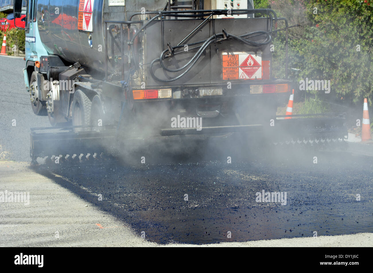 Tar Lorry High Resolution Stock Photography and Images - Alamy