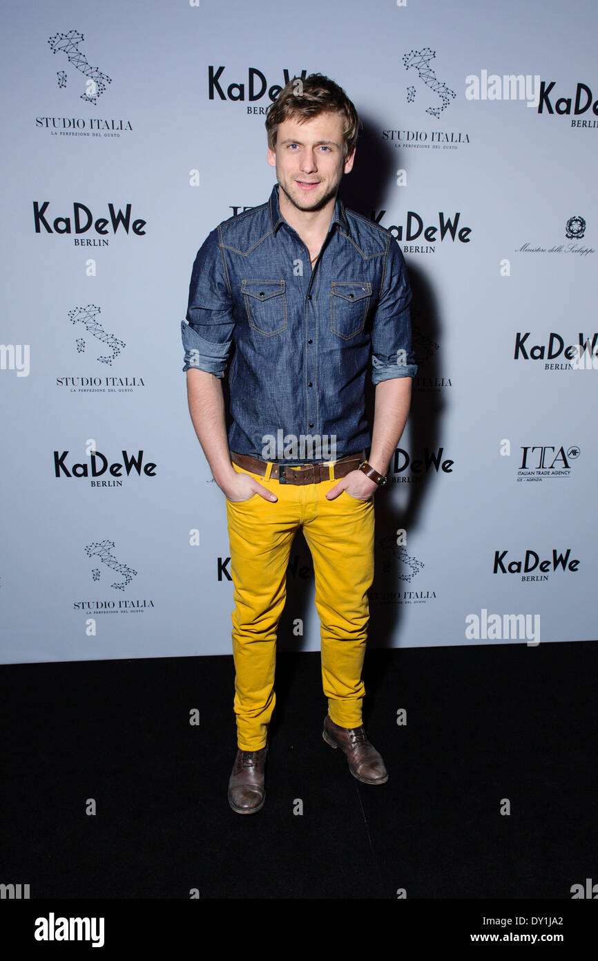 Steve windolf where hi-res stock photography and images - Alamy