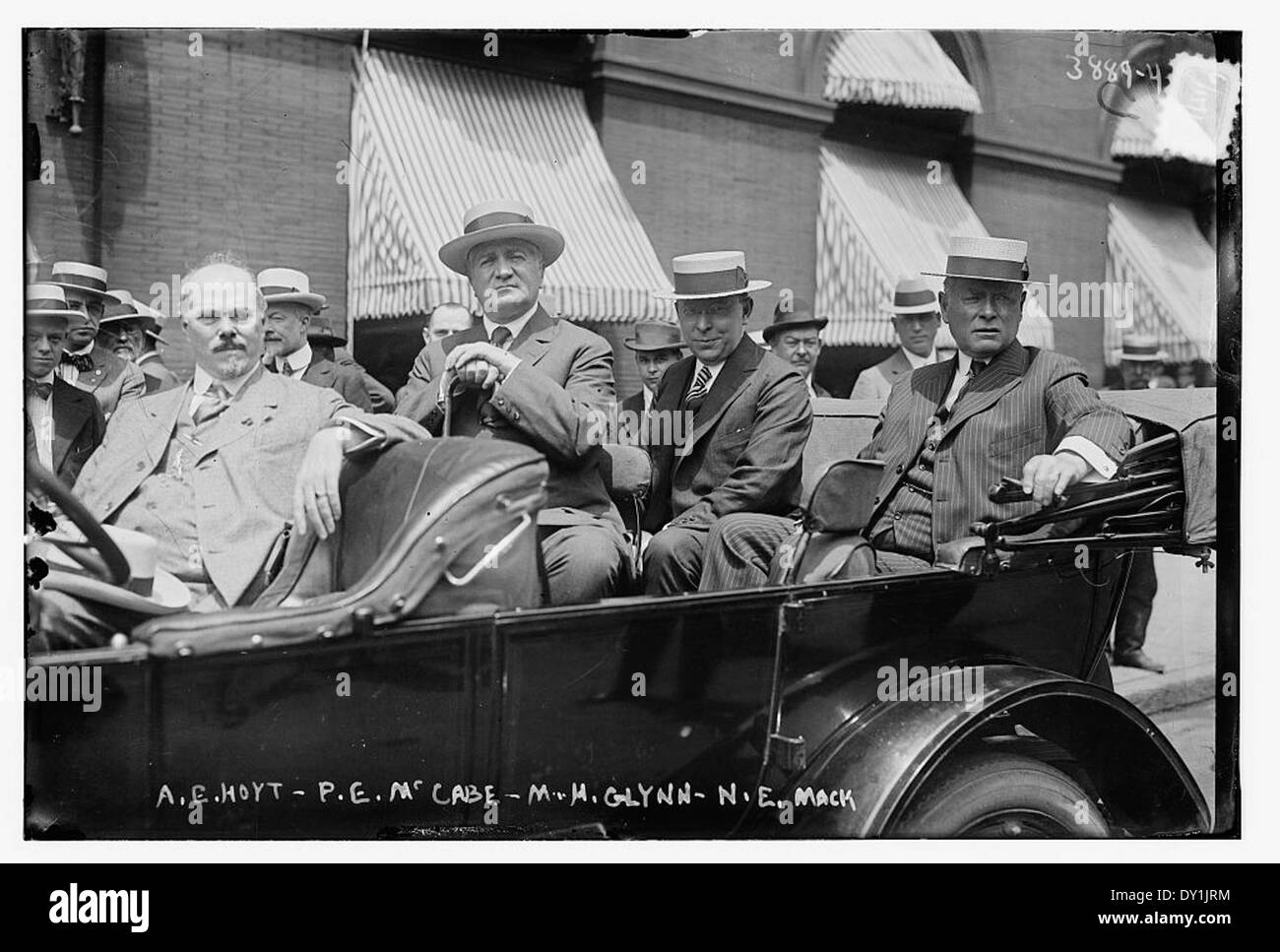 Mccabe library hi-res stock photography and images - Alamy