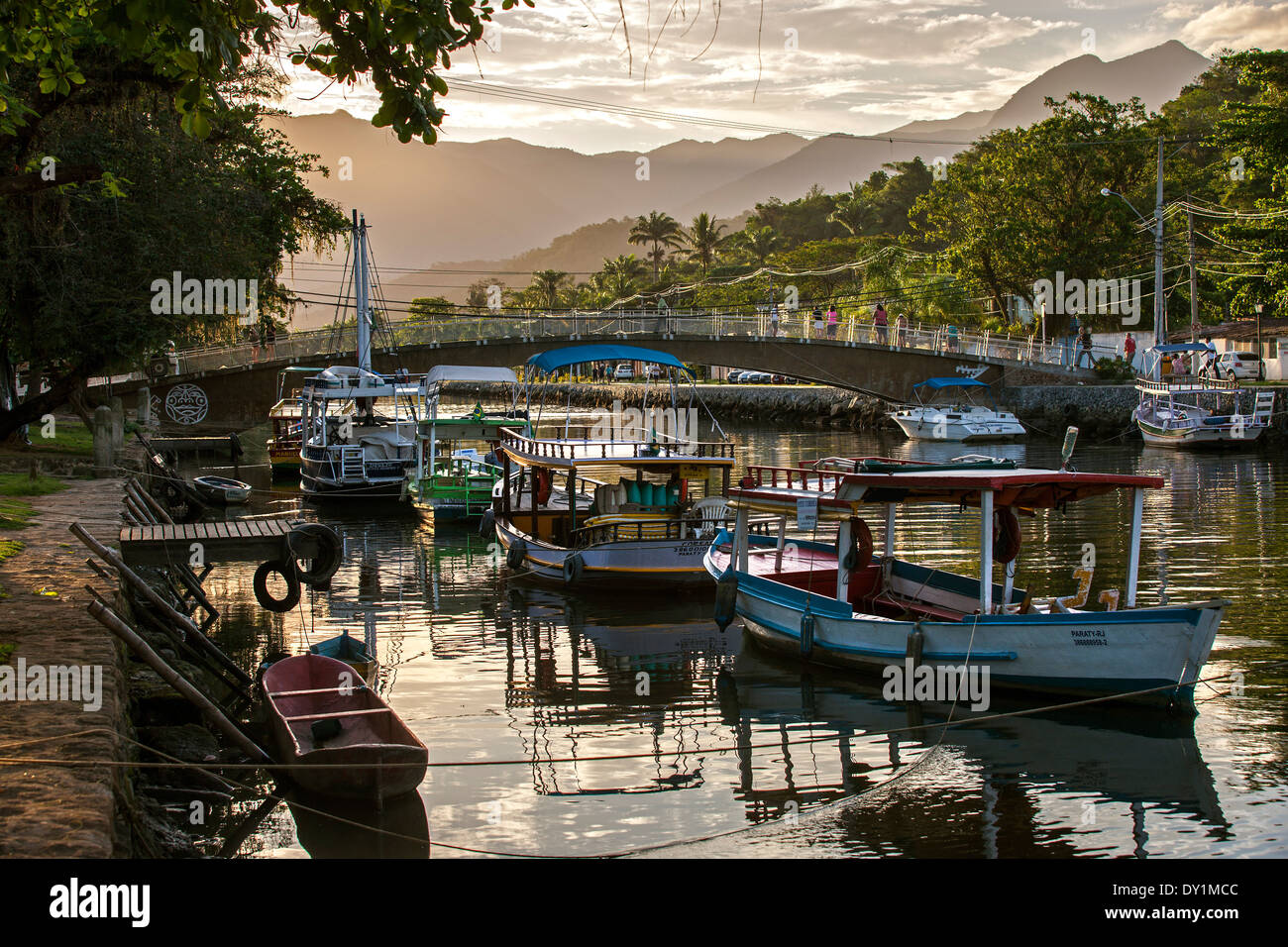 Paraty, colonial town, fishing boats, port, harbour, bridge, Costa ...