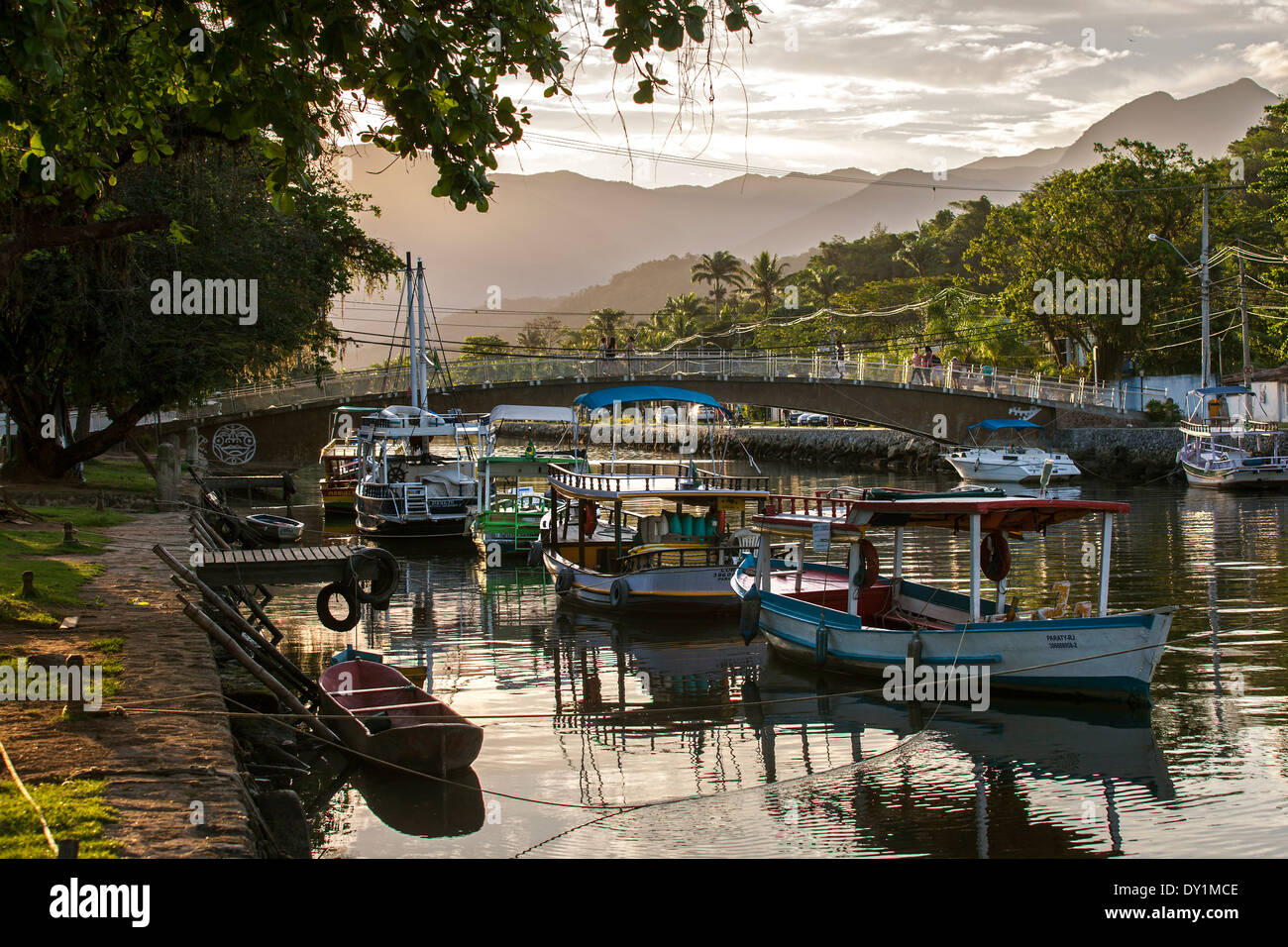 Paraty, colonial town, fishing boats, port, harbour, bridge, Costa ...