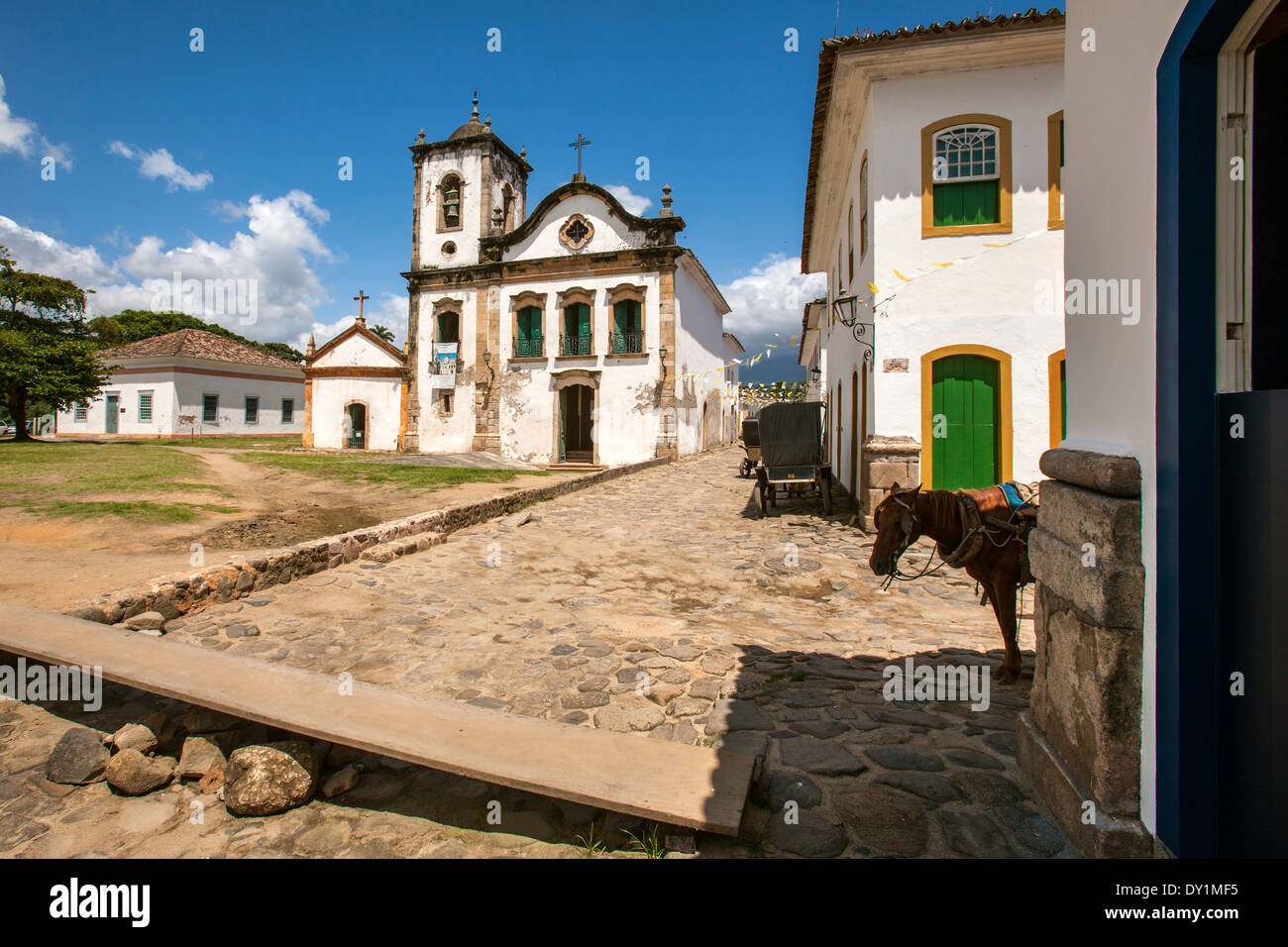 Paraty, colonial town, Santa Rita dos Pardos Libertos church, Costa ...