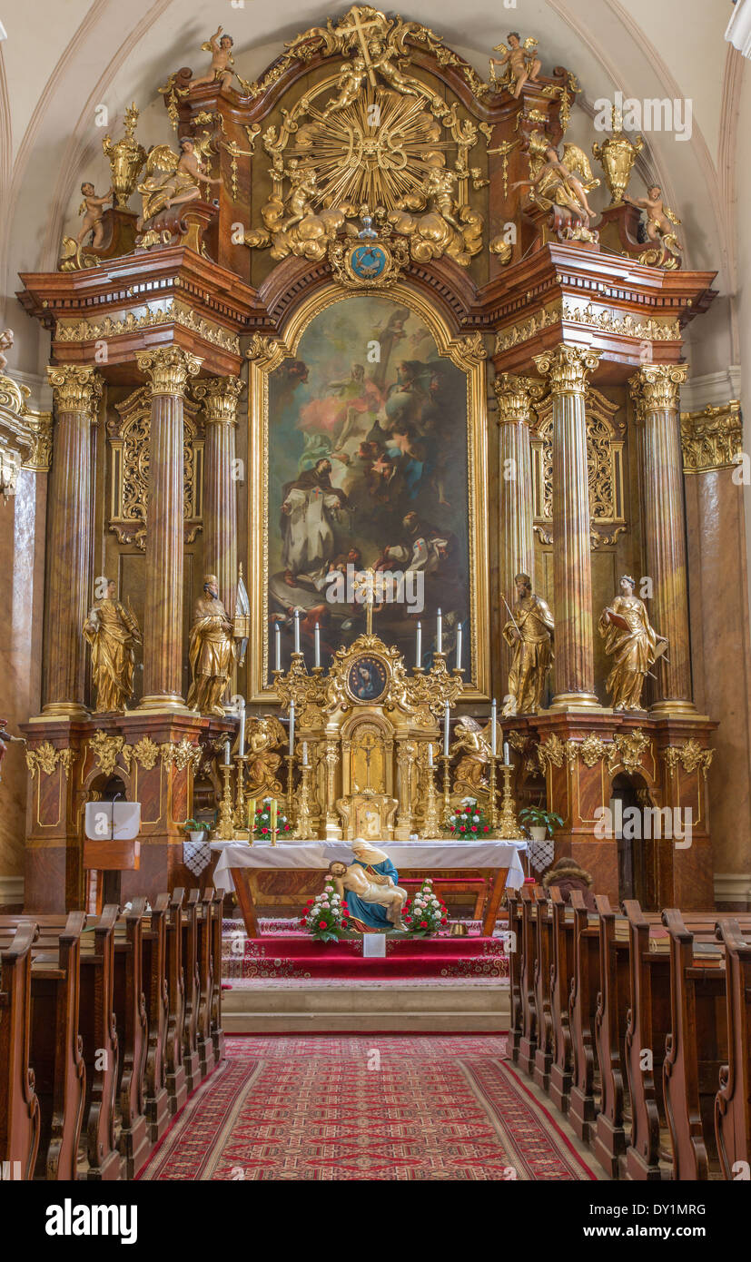 Main altar with wood carving hi-res stock photography and images - Alamy