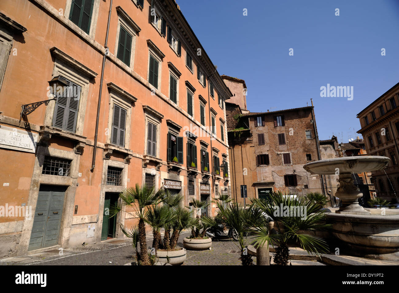 Palazzo cenci hi-res stock photography and images - Alamy