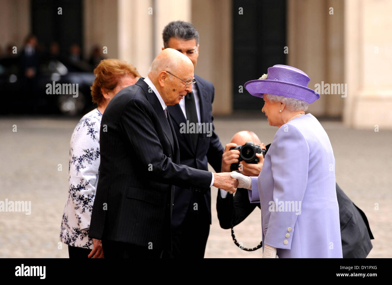Rome, Italy. 3rd Apr, 2014. Visiting British Queen Elizabeth II (R ...