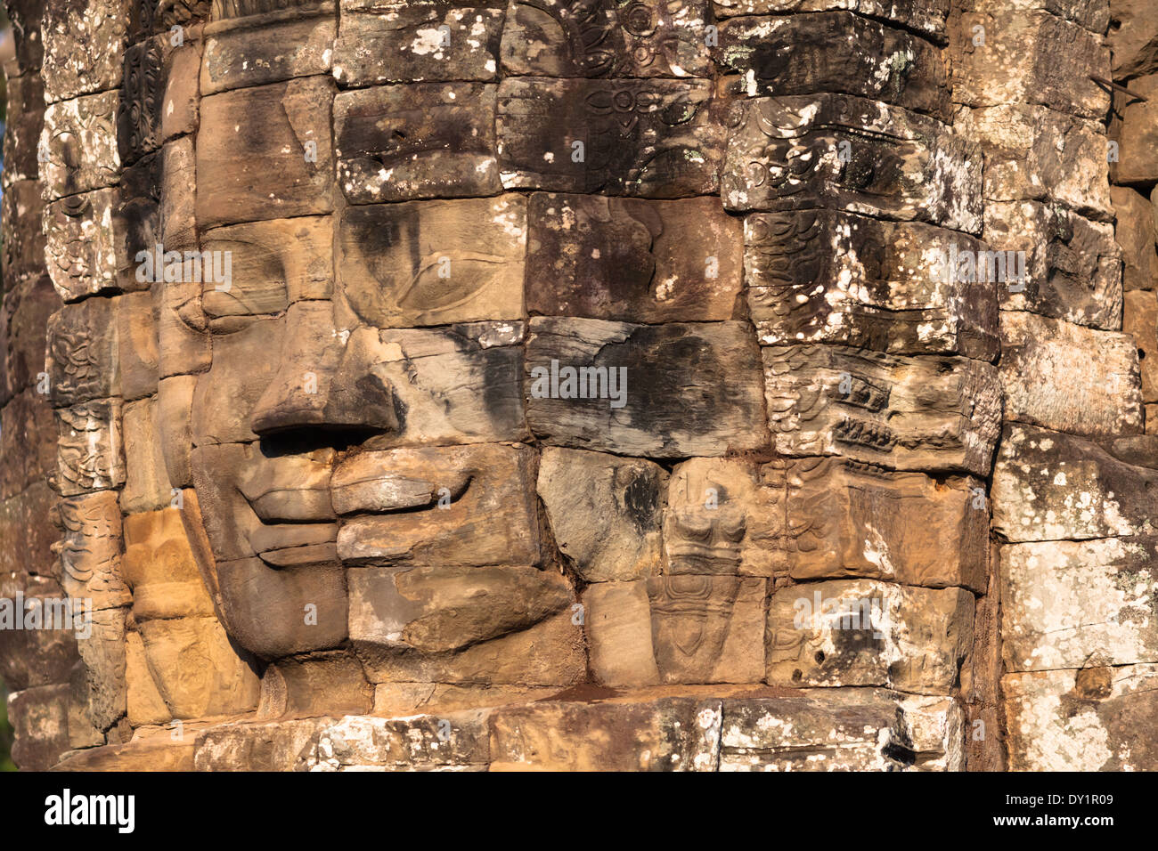 Asian smiling faces sunset hi-res stock photography and images - Alamy