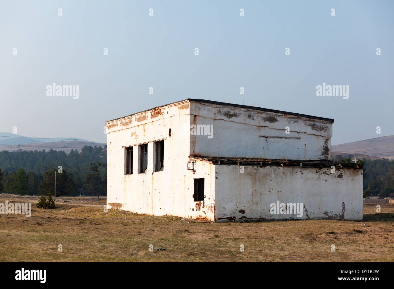 Siberian building hi-res stock photography and images - Alamy