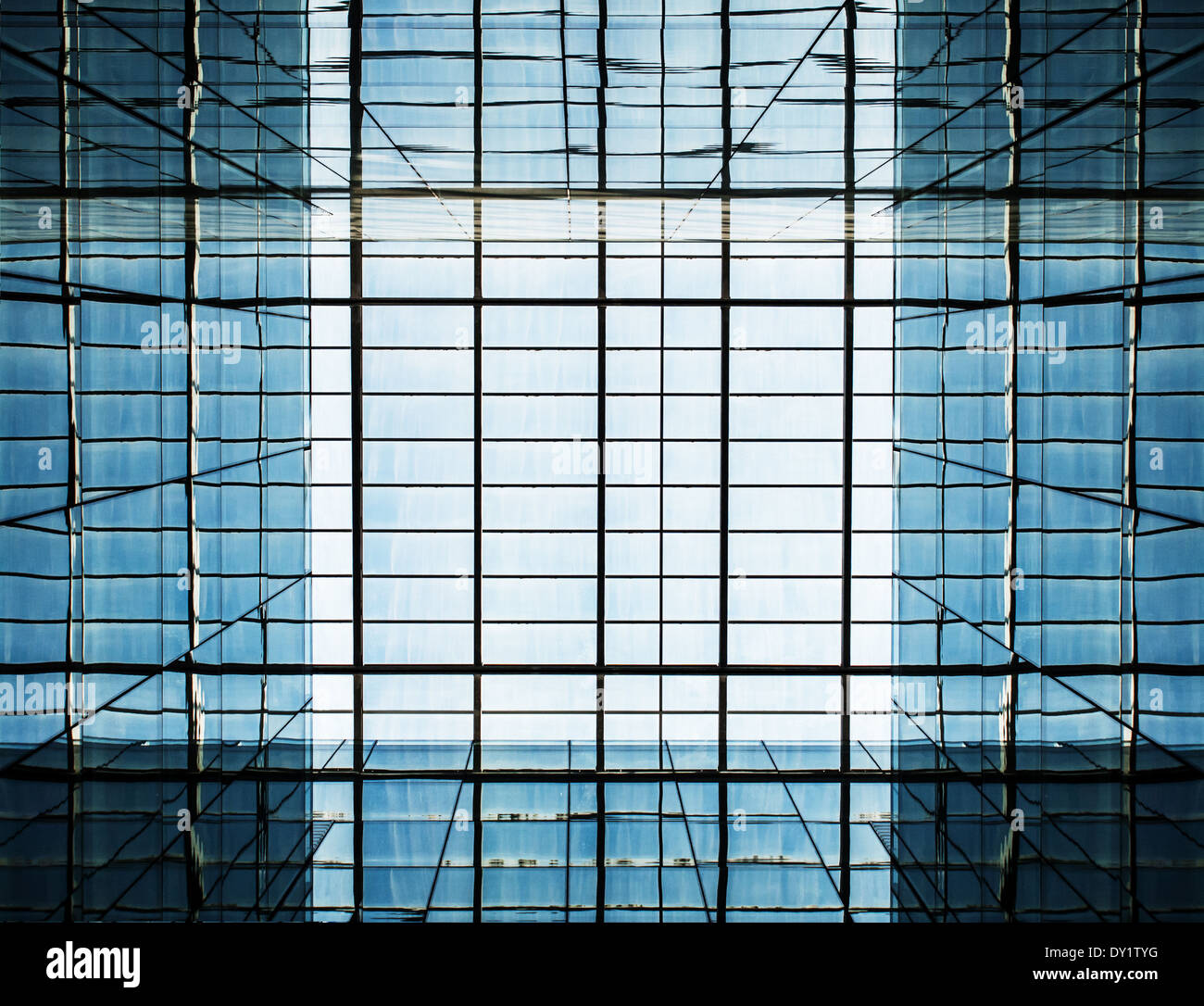Abstract architectural patterns hi-res stock photography and images - Alamy