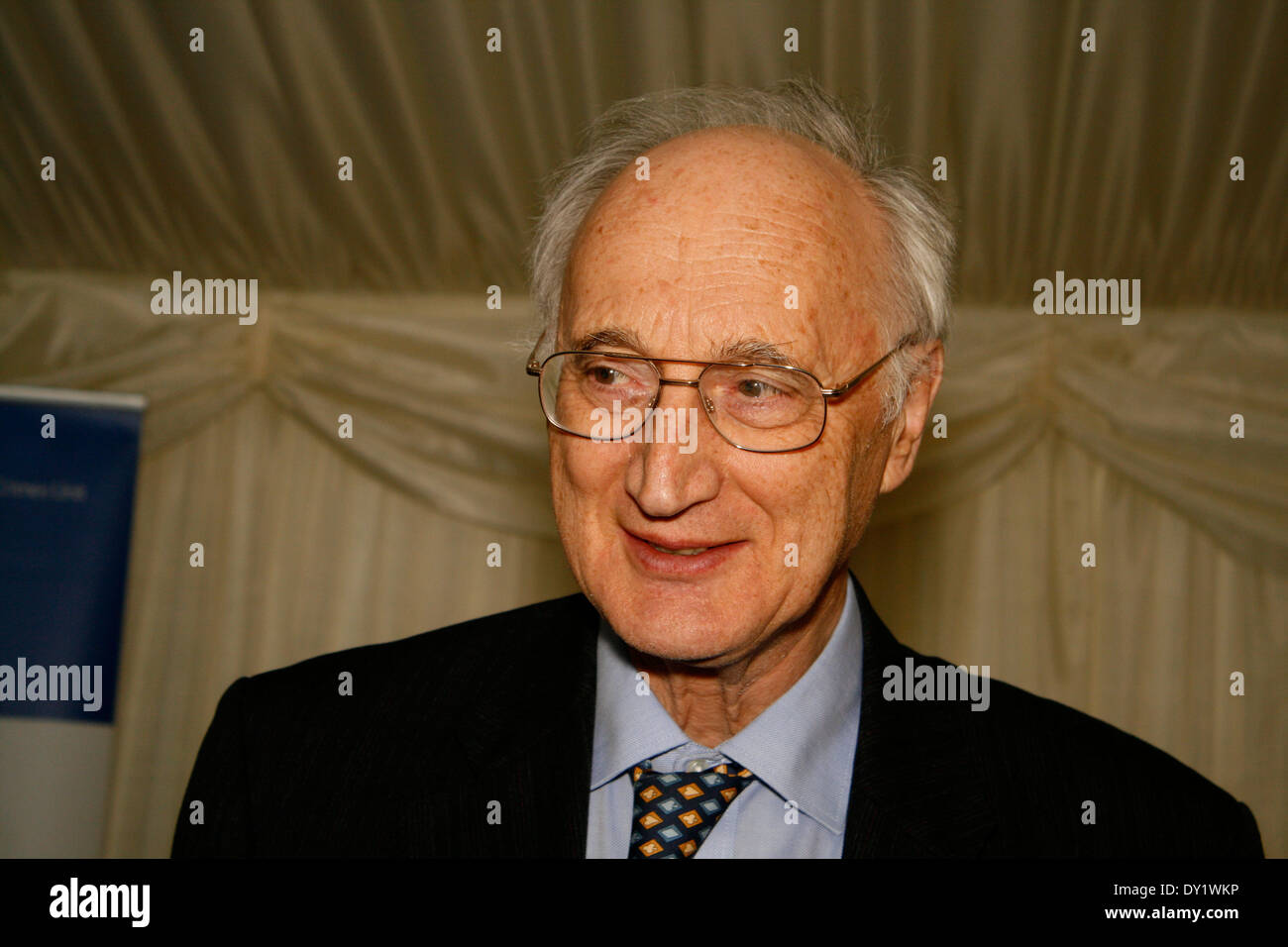 rt hon sir george young conservative mp for north west hampshire and ...