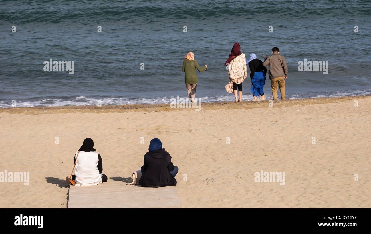 People having fun on the beach Stock Photo - Alamy