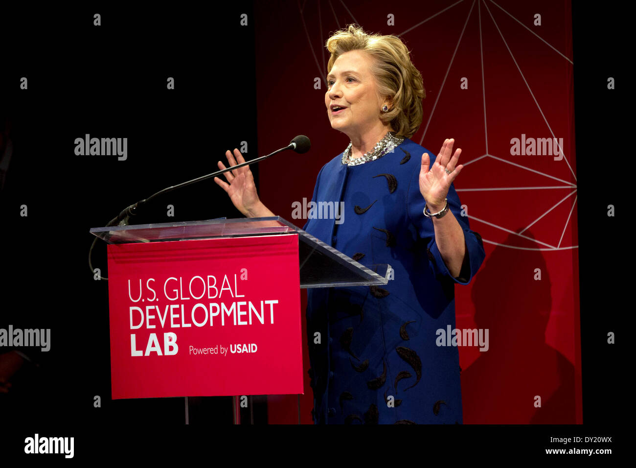 Secretary of state hillary clinton hi-res stock photography and images ...