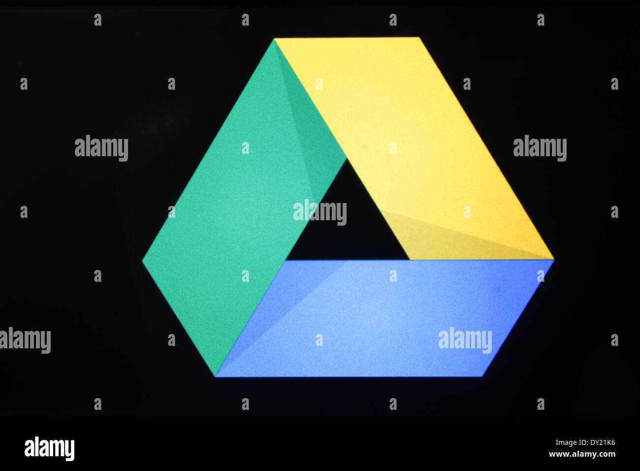 Google drive hi-res stock photography and images - Alamy