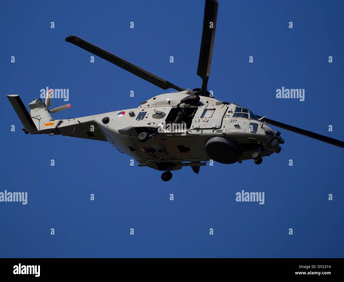 Nh90 nfh nato frigate helicopter hi-res stock photography and images ...