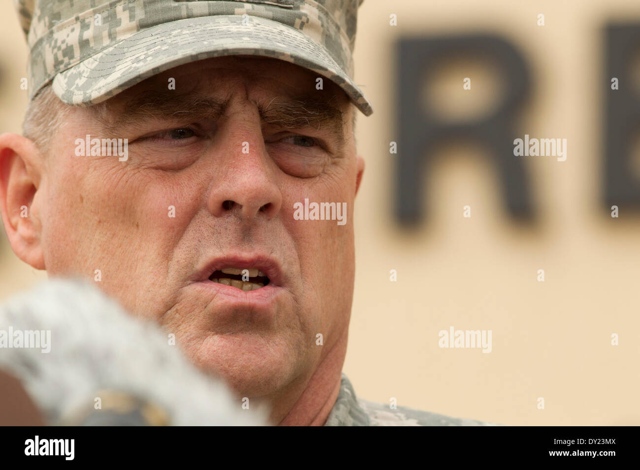 Fort Hood Army Post commander Lt. Gen. Mark Milley speaks to media ...