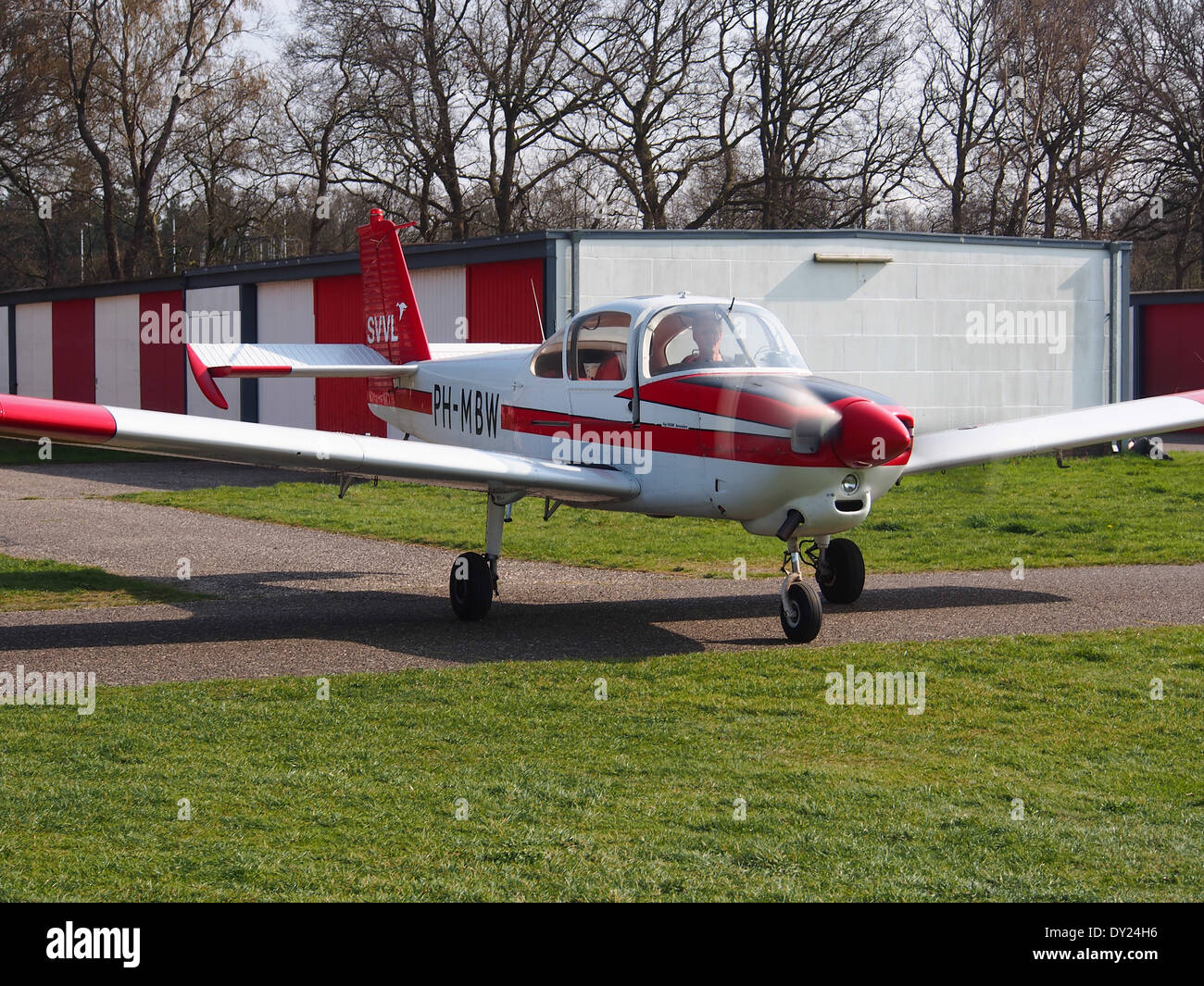 PH-MBW, a Fuji FA200, is photographed at Hilversum Airport (ICAO: EHHV ...